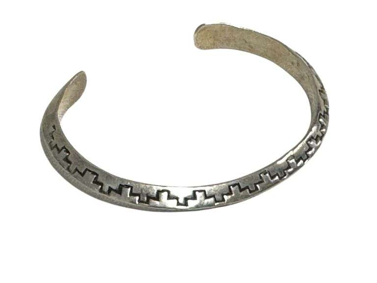 Navajo Alvin Toadacheene, Sterling Triangle Wire Cuff Bracelet, Signed ...